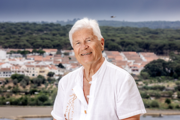 Hotel Romantik (1:8) | Tv-program